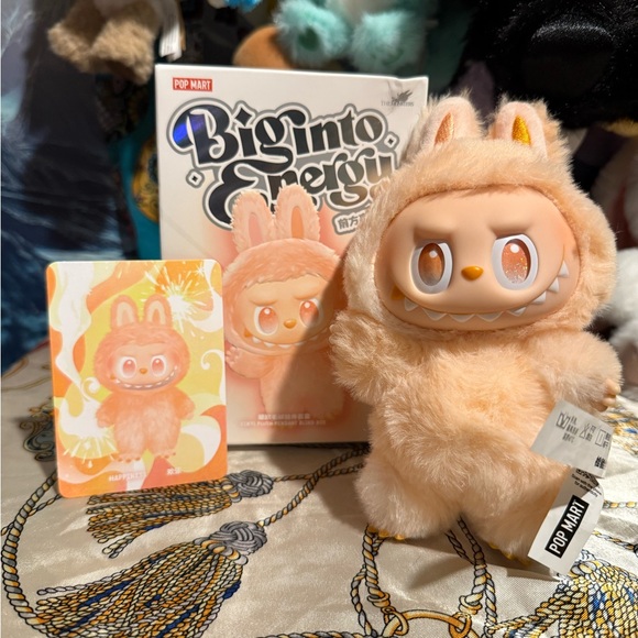 POP MART | Accessories | Pop Mart Labubu Happiness Big Into Energy ...